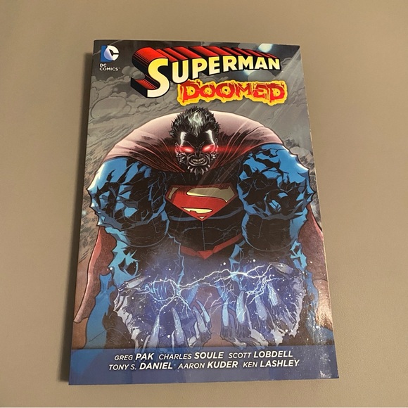 DC Comics | Other | Superman Doomed Signed Charles Soule Comic Book Tpb ...
